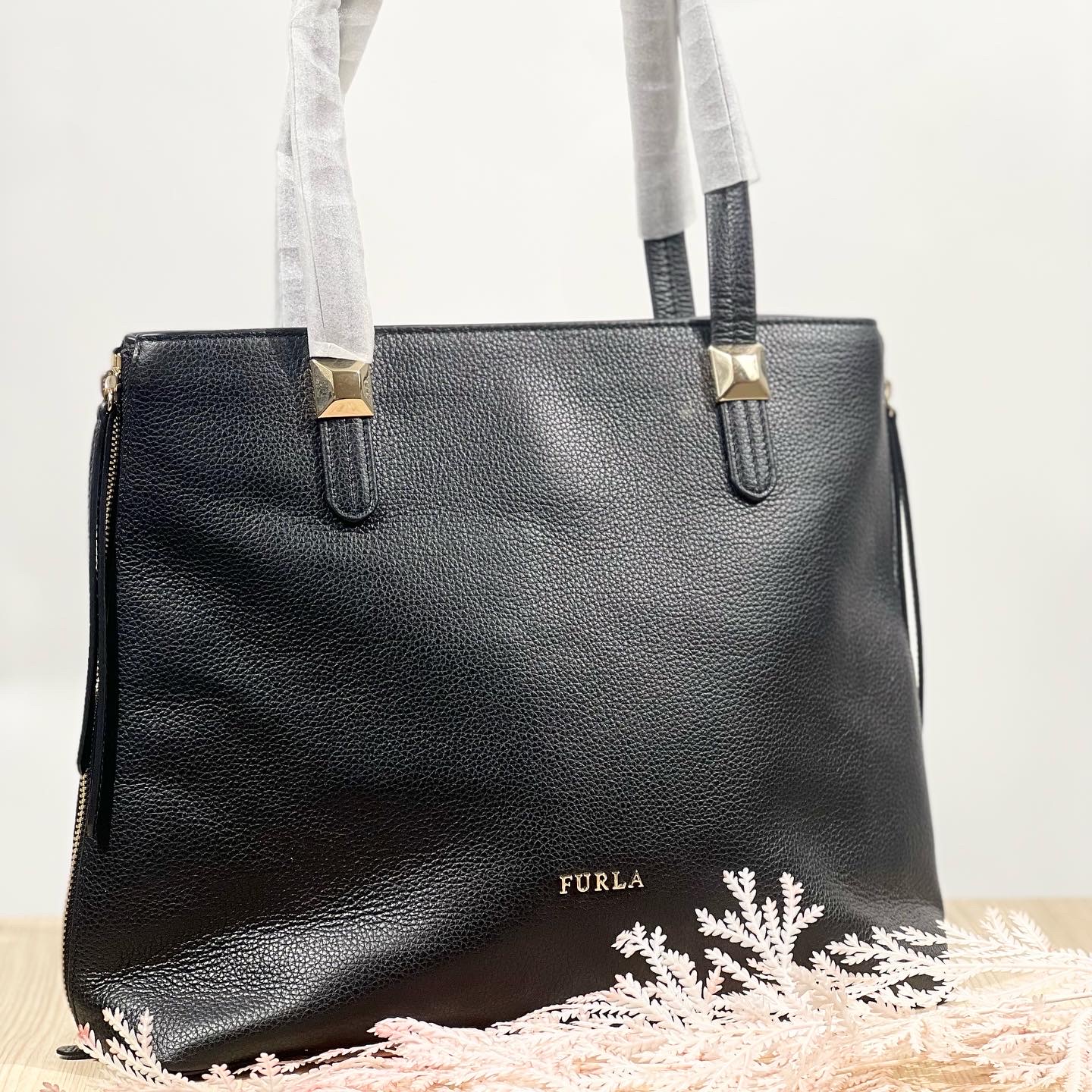 FURLA TOTE tips-sebelum-beli-beg-mahal Bag Habits